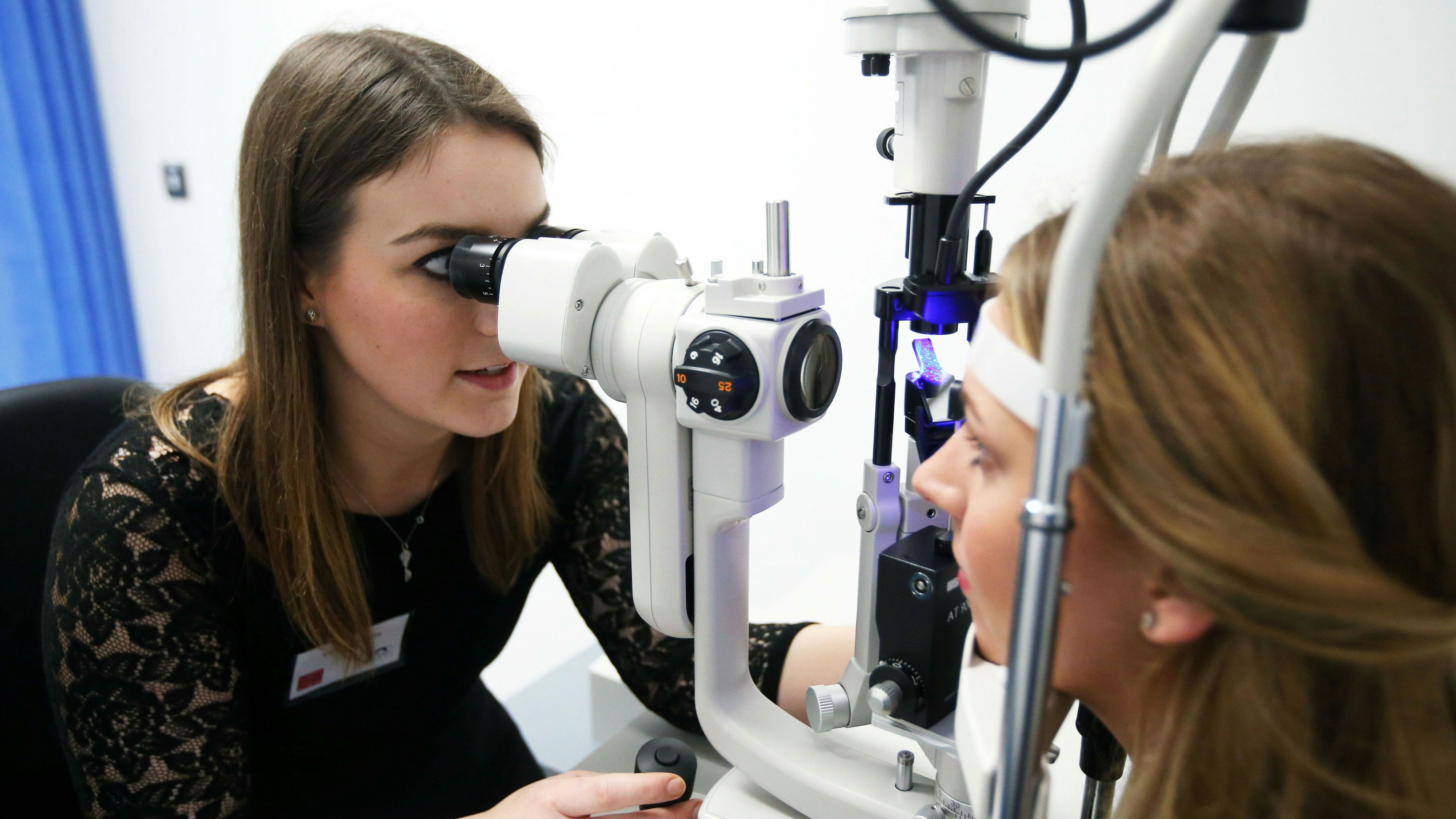 Student clinic appointments - Optometrists - Cardiff University