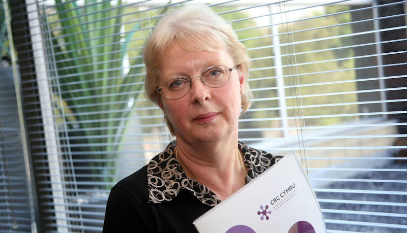 Congratulations to Healthcare Sciences’ Professor Lesley Lowes for ...