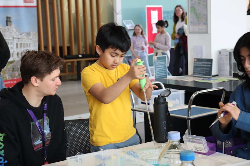 CNGG hosts family-favourite ‘Be a brain explorer’ event for Cardiff ...