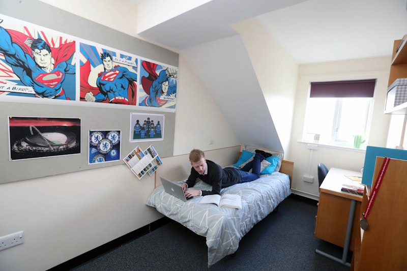 Gordon Hall - Study - Cardiff University