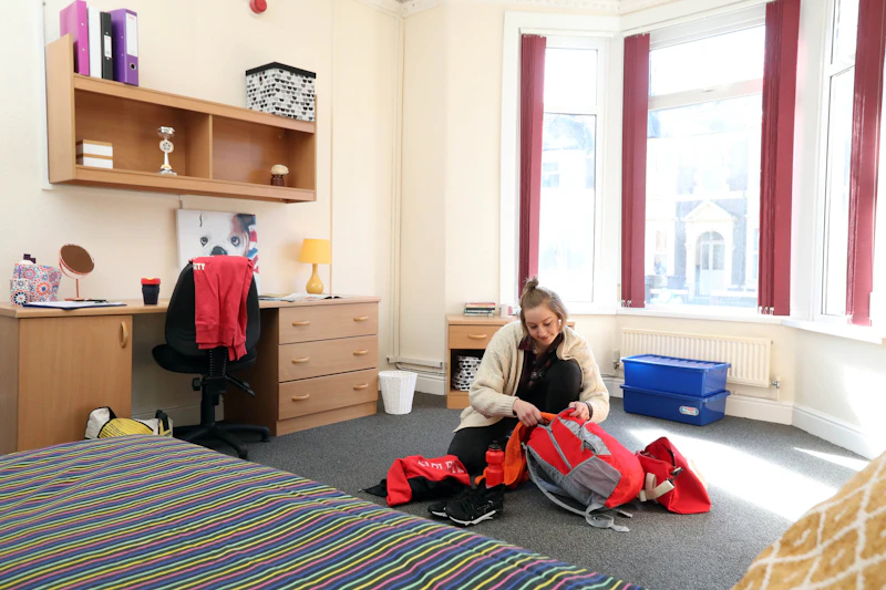 Student Houses (Colum Road/Place) - Study - Cardiff University