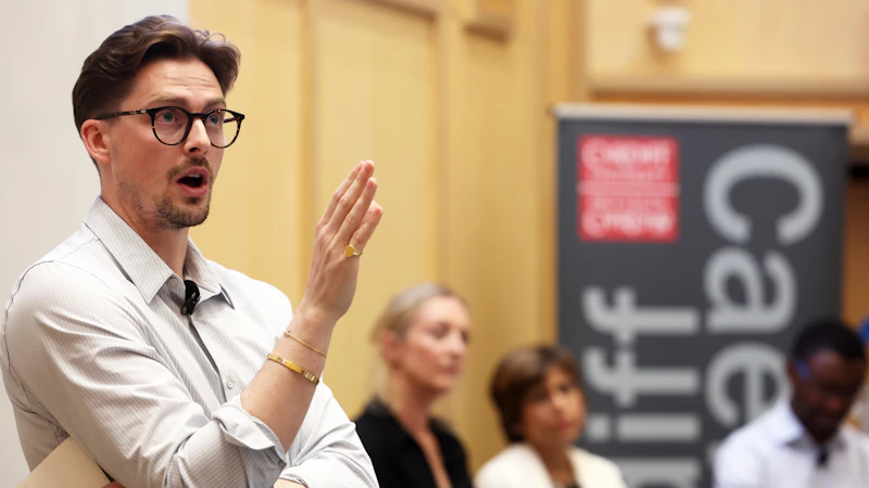 Dr Alex George ‘opened up’ talks about youth mental health challenges ...