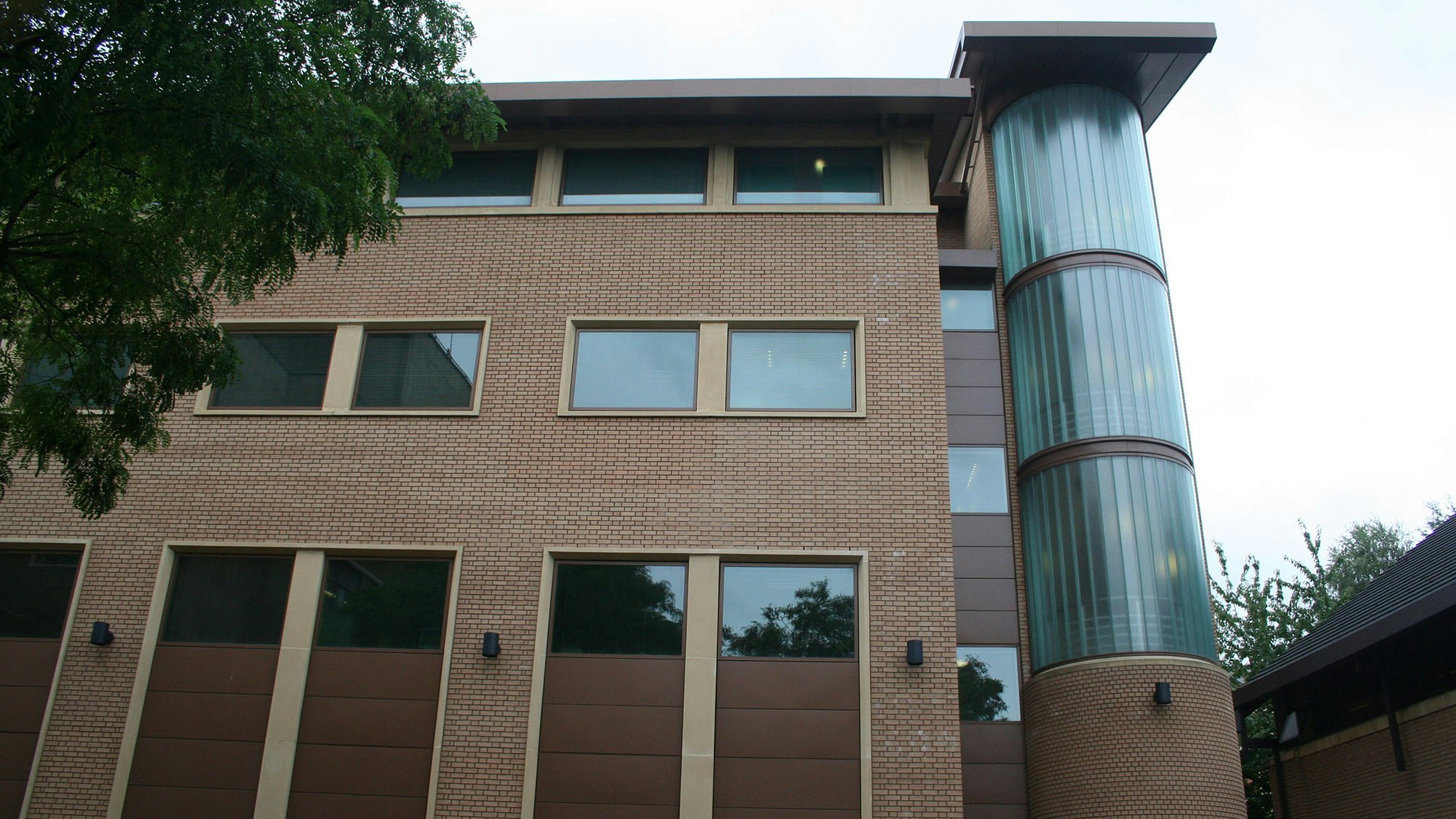 Queen’s Buildings - Visitor information - Cardiff University