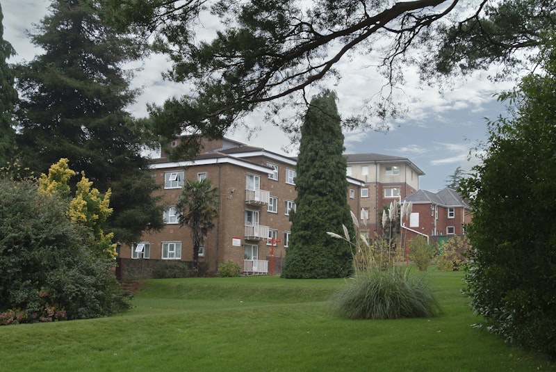 University Hall - Visitor information - Cardiff University