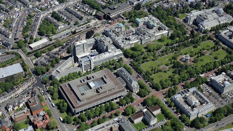 Improving decision-making in the emergency services - Stories from ...