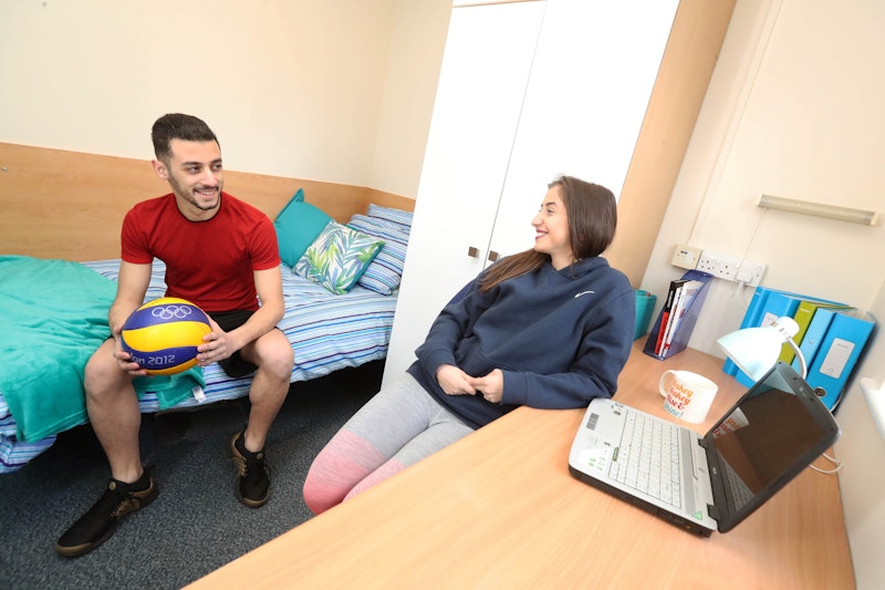 Senghennydd Hall - Study - Cardiff University