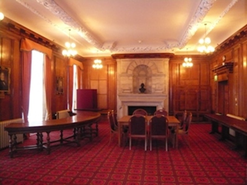 Glamorgan Building - Work with us - Cardiff University